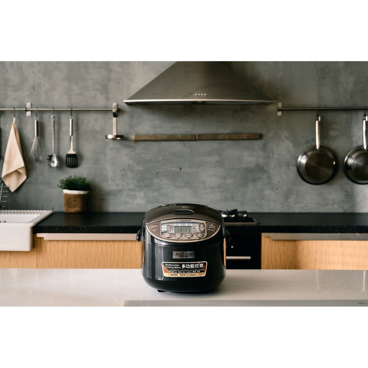 Zojirushi NL-GAQ Micom Rice Cooker AU Model - MINIMARU